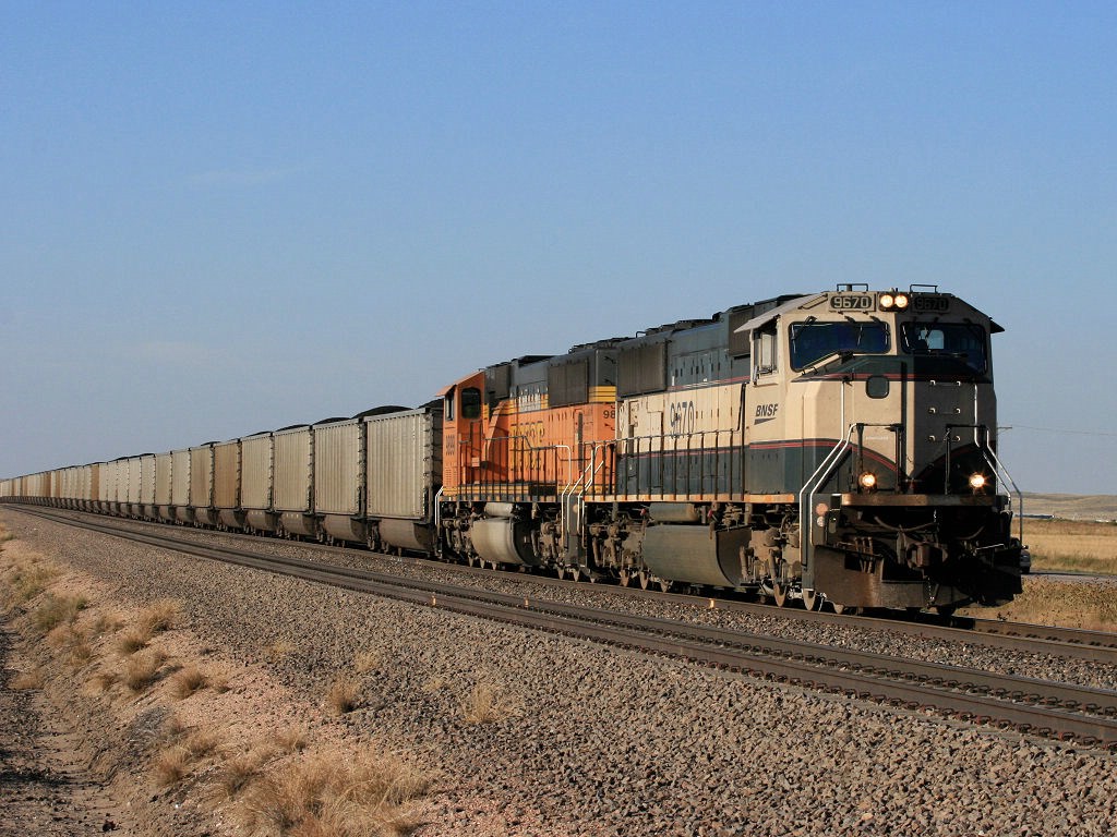 BNSF 9670